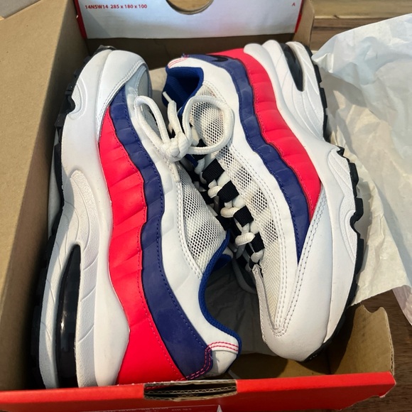 Nike | Shoes | Nike Kids Sneakers White Red Blue | Poshmark